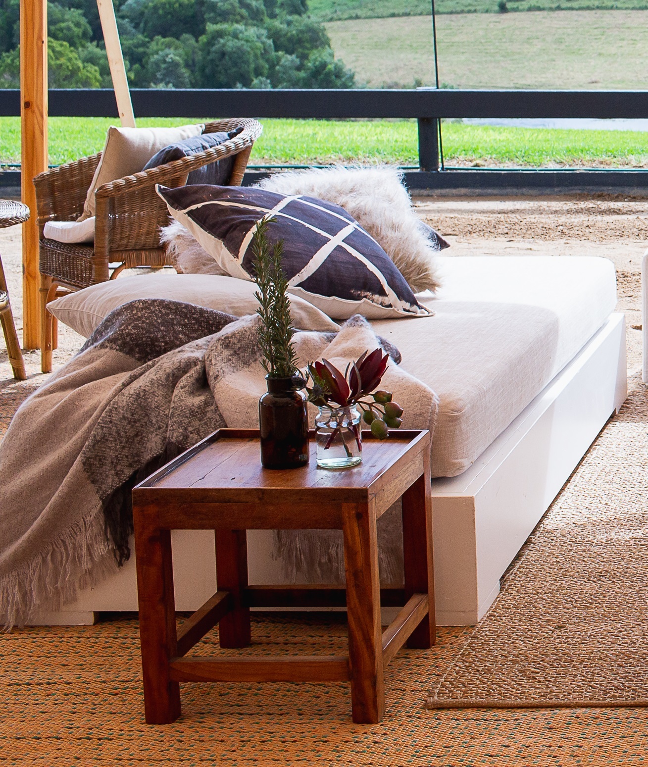 Coffee and Side Tables